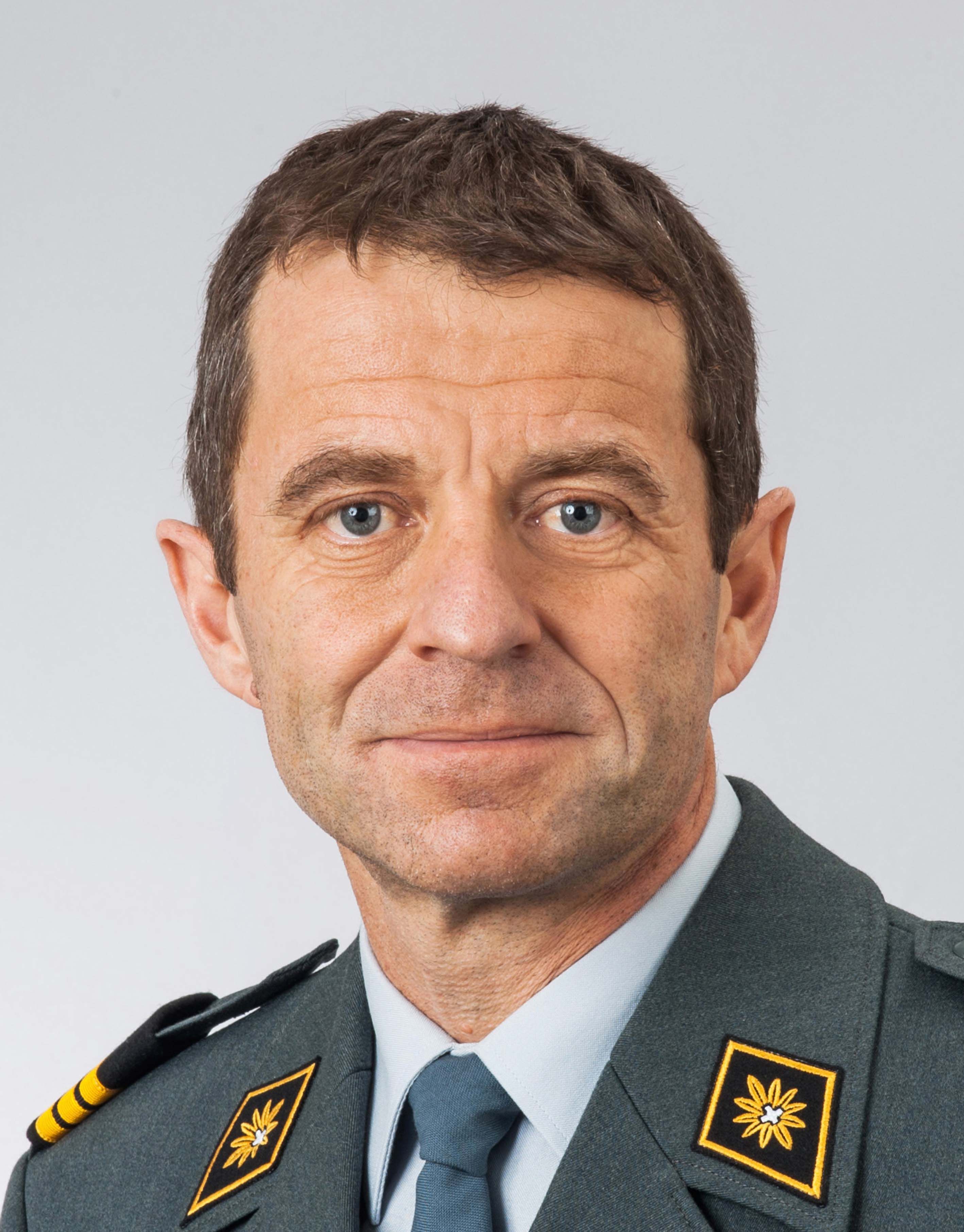 Ernennung eines Höheren Stabsoffiziers der Armee