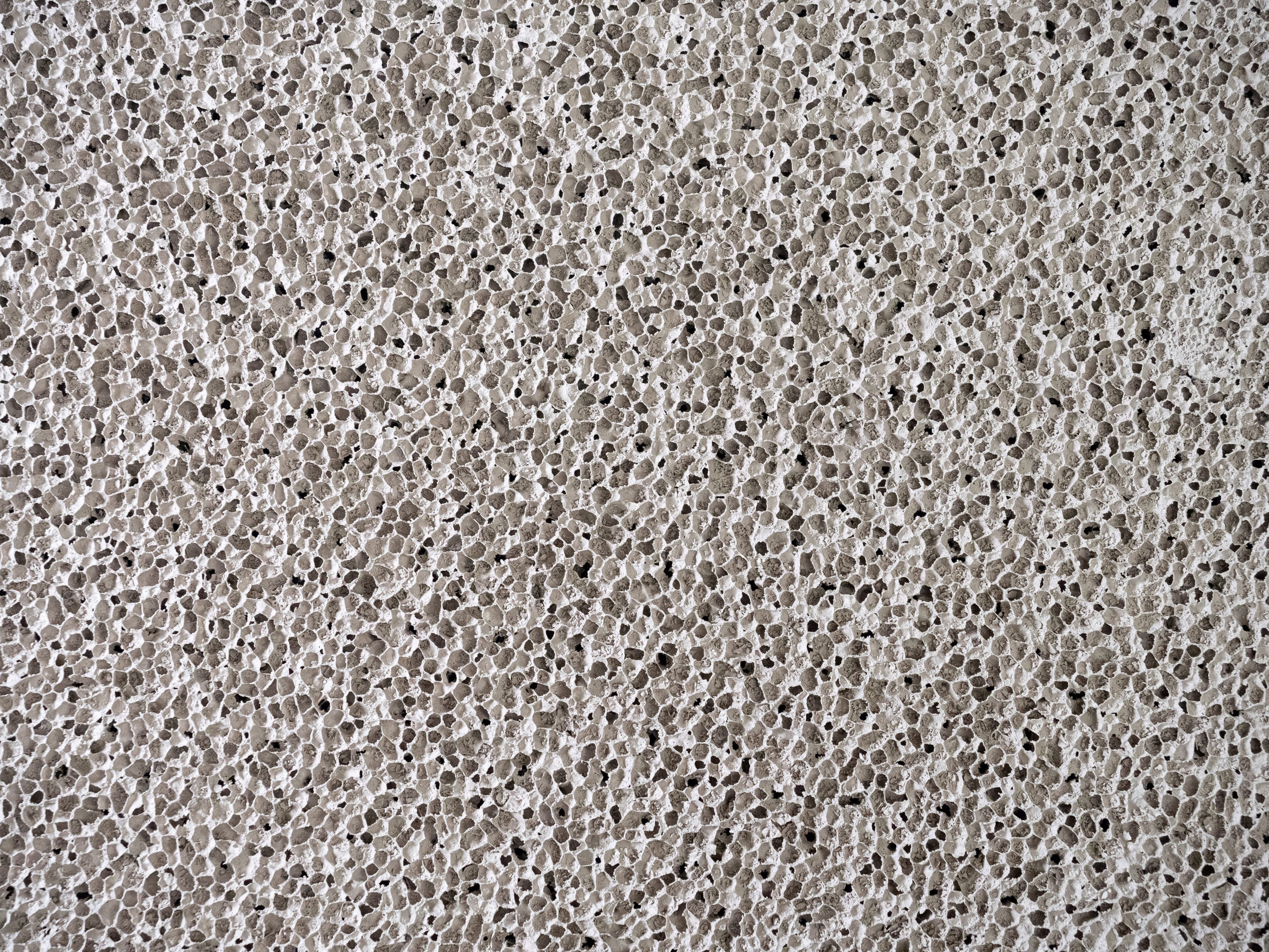 Ultra-thin yet strong against noise : A filigree sound absorber for all ...
